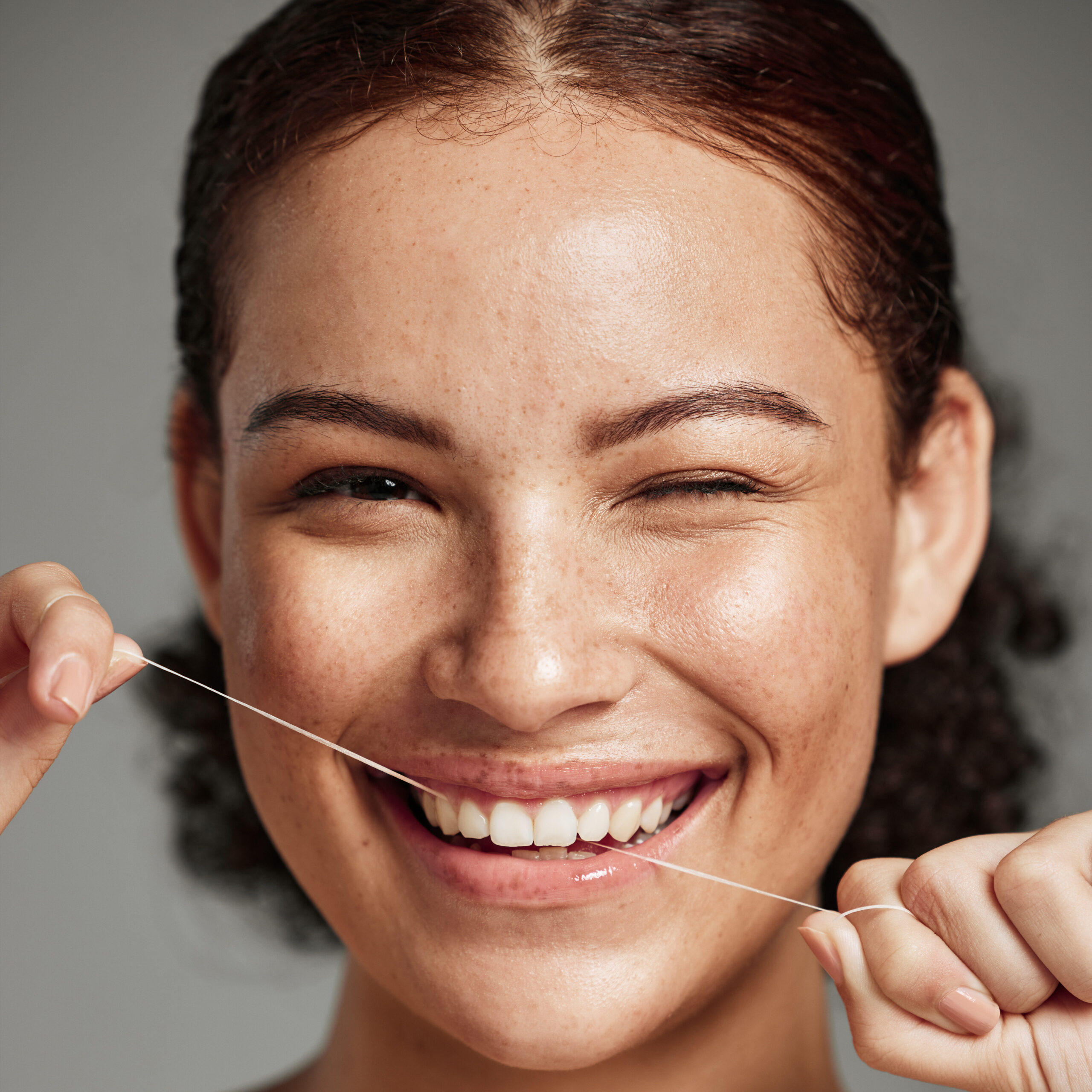 How to floss properlyProper Flossing Techniques: A Complete Guide ...